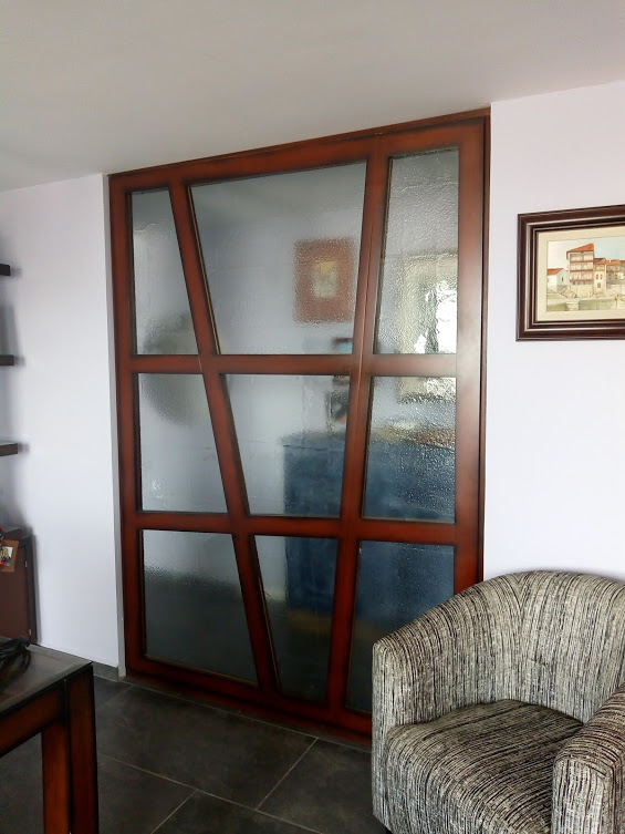 PUERTAS TEXTURAS (Vitrofusión) – Atelier Vitrales